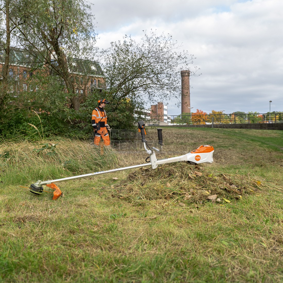 STIHL FSA 135 ΧΟΡΤΟΚΟΠΤΙΚΟ ΧΩΡΙΣ ΜΠΑΤΑΡΙΑ & ΦΟΡΤΙΣΤΗ (#FA012000001 ...